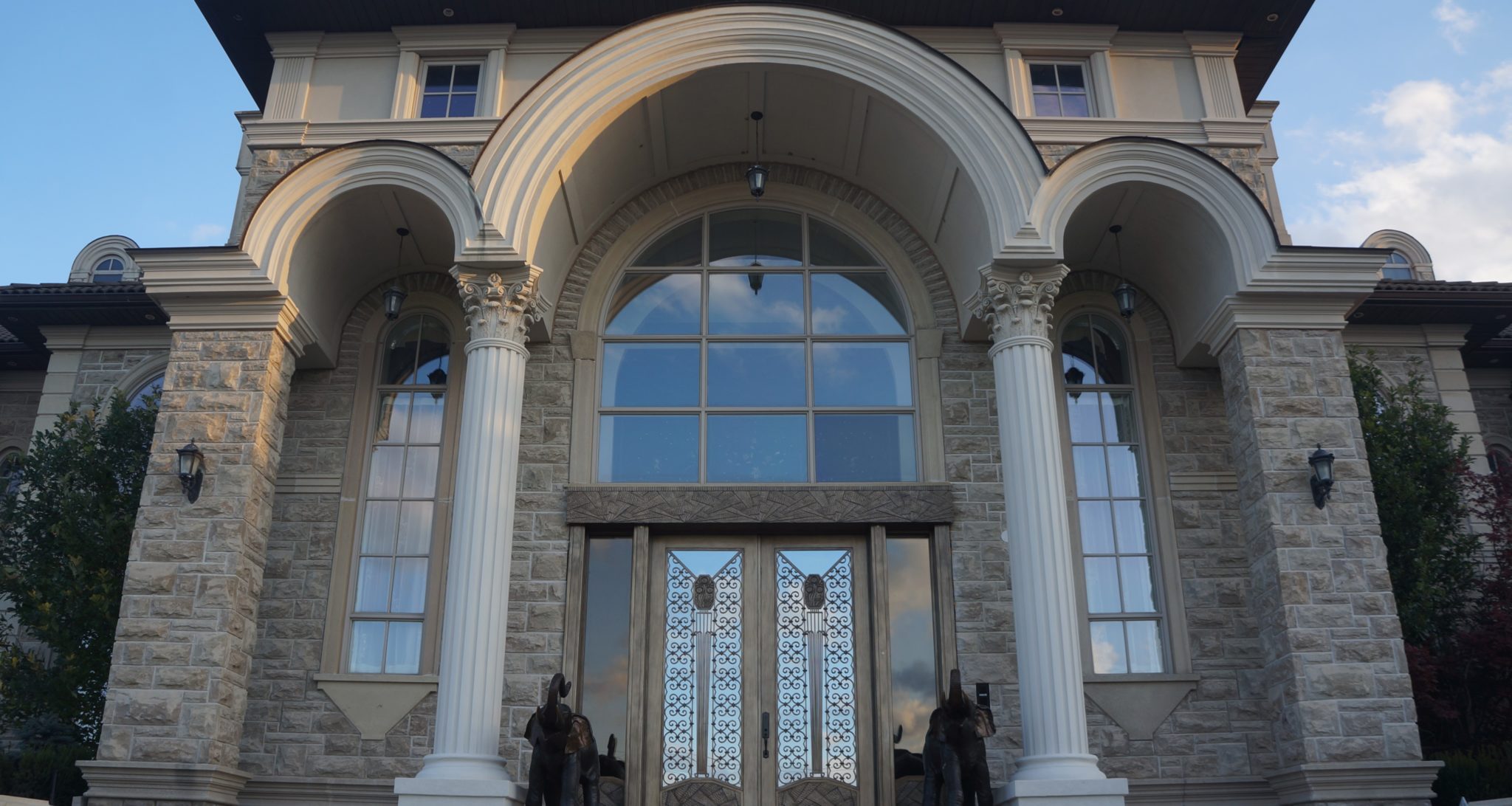 Palace Doors - Custom Luxury Palace Metal Doors | Artboulle